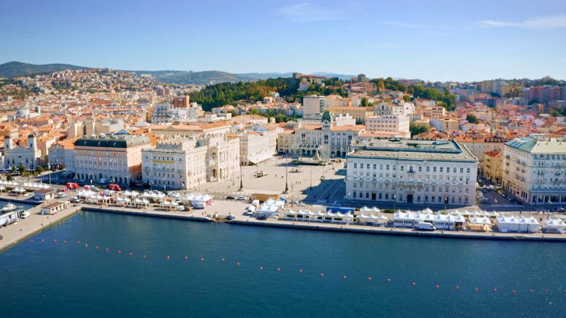 “Austro Americana”- The Shipping Line into the New World - PIK Film